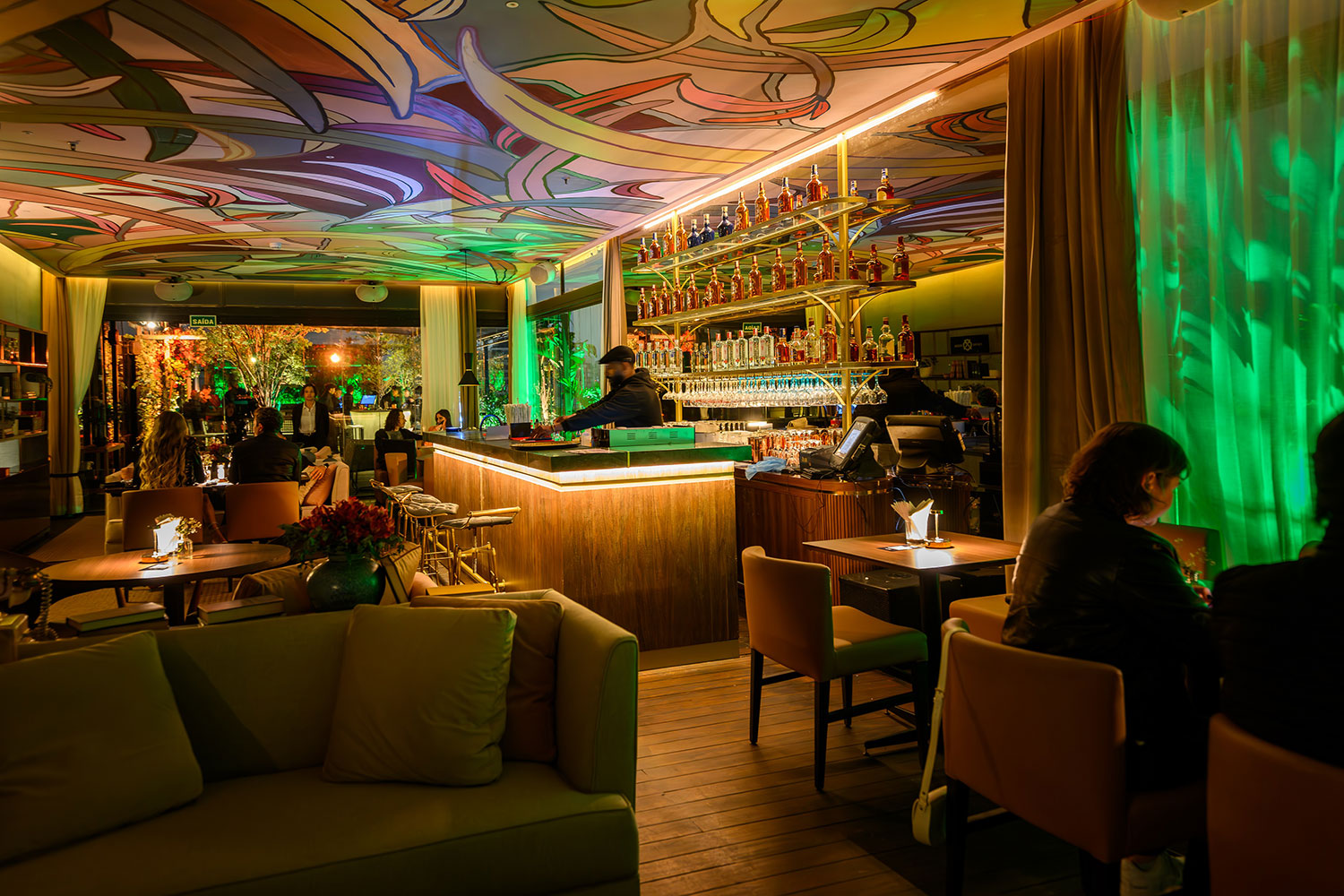 Conheça o rooftop na Faria Lima que é o novo hotspot dos paulistanos