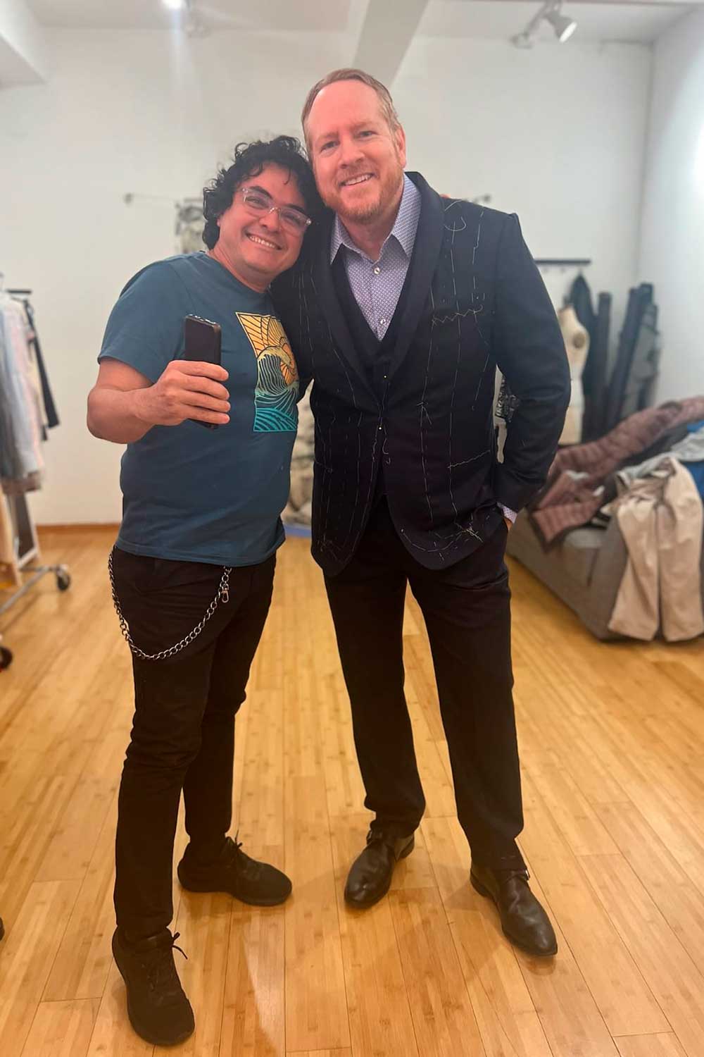 Nova série da HBO tem figurinos assinados por estilista brasileiro - CHNews