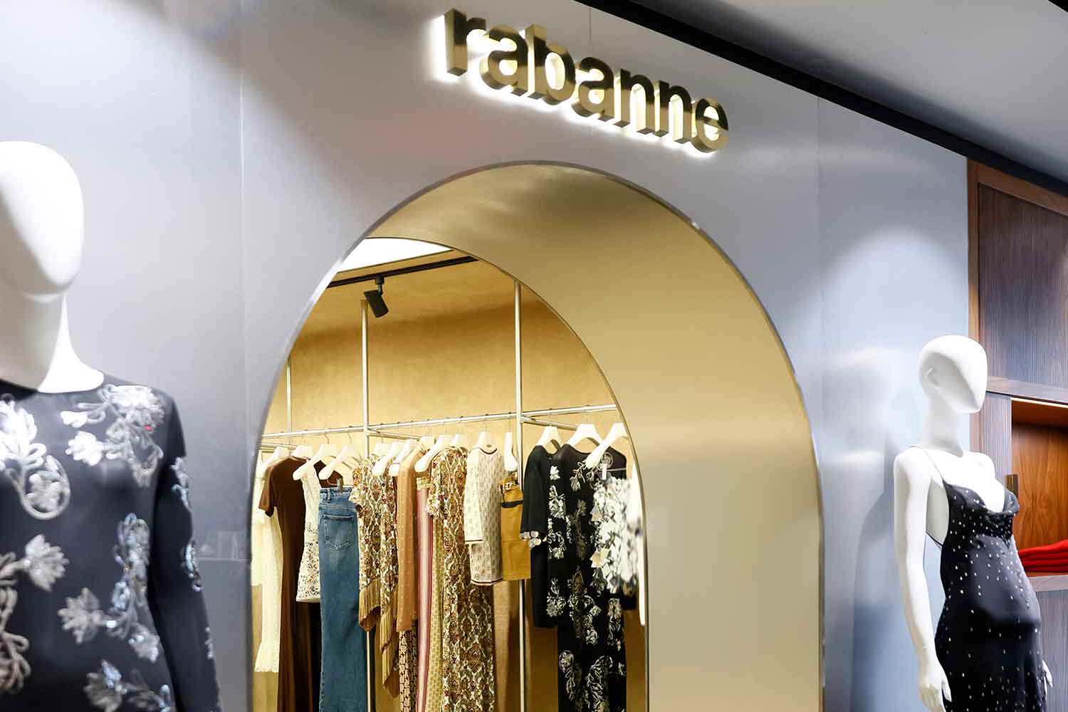 NK Store inaugura shop in shop da Rabanne - CHNews