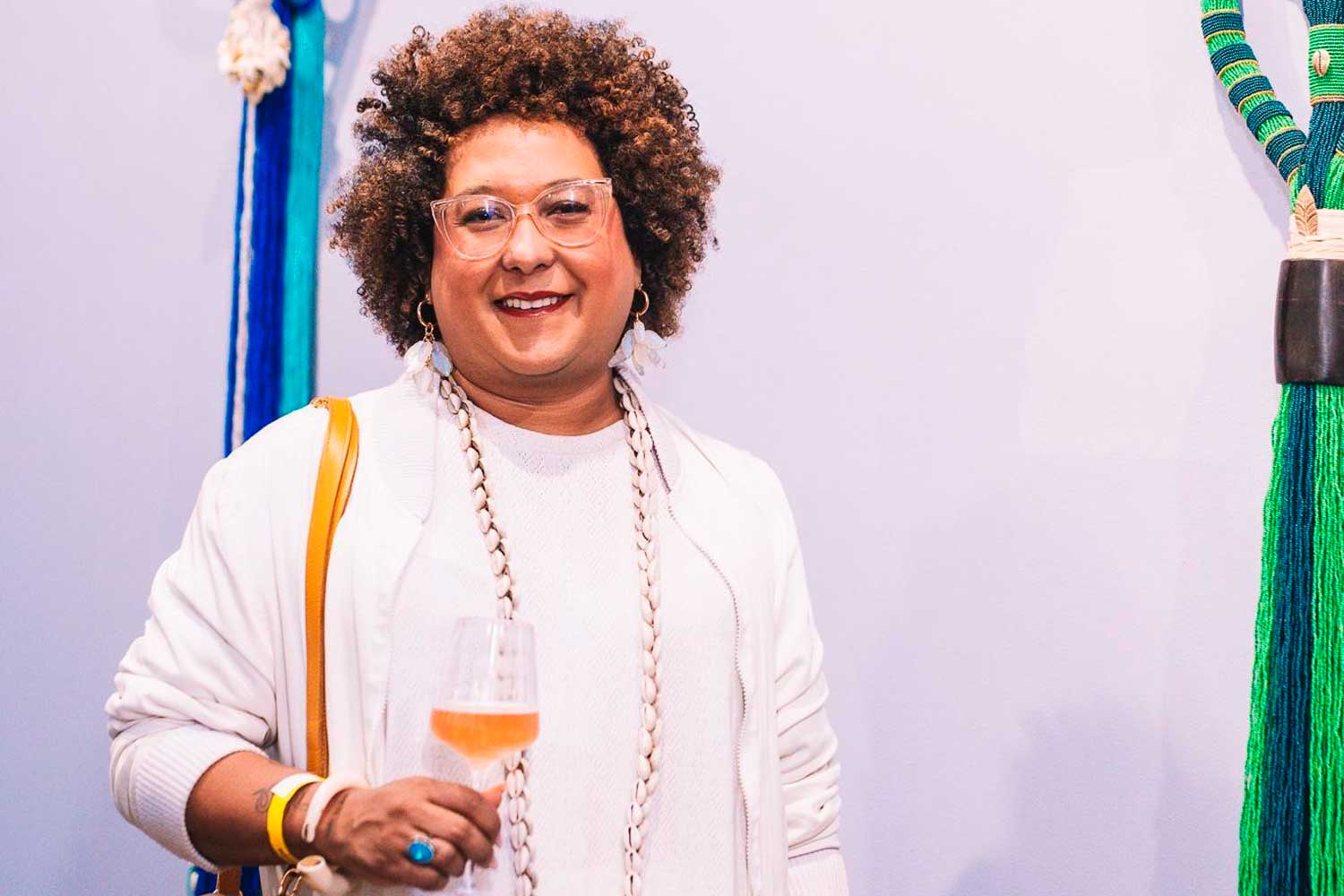 Isa Silva anuncia collab com Chandon no SPFW N58 - CHNews