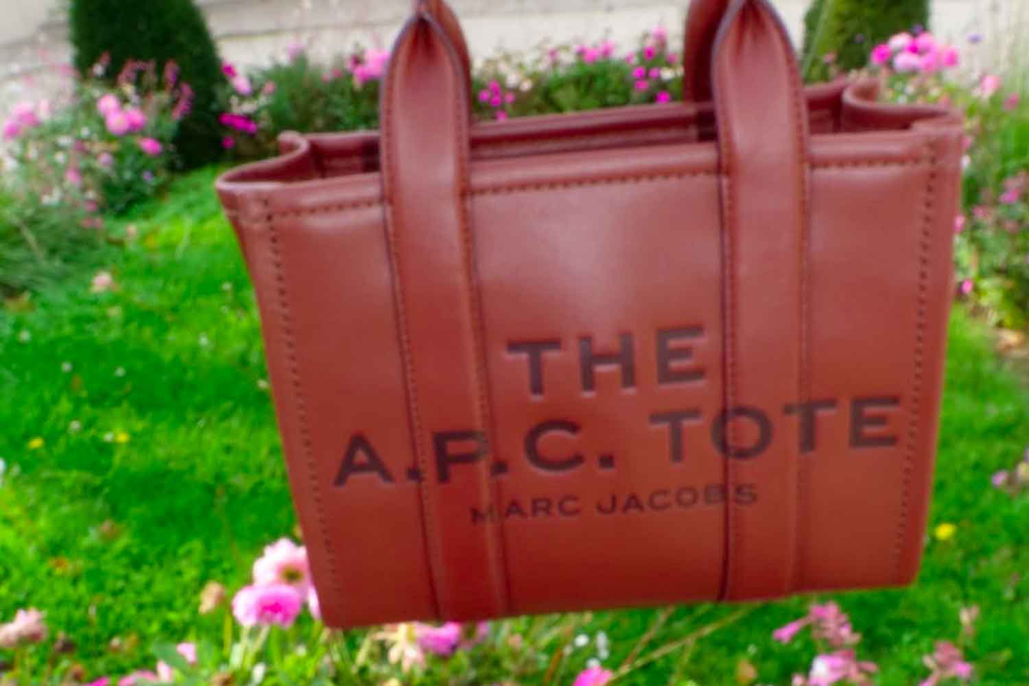 Marc Jacobs apresenta collab com a it-brand francesa A.P.C. - CHNews
