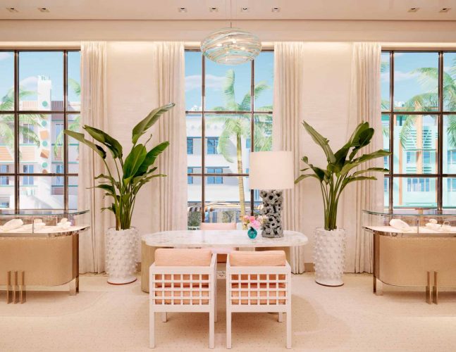 Tiffany & Co. abre loja do Miami Design District - CHNews